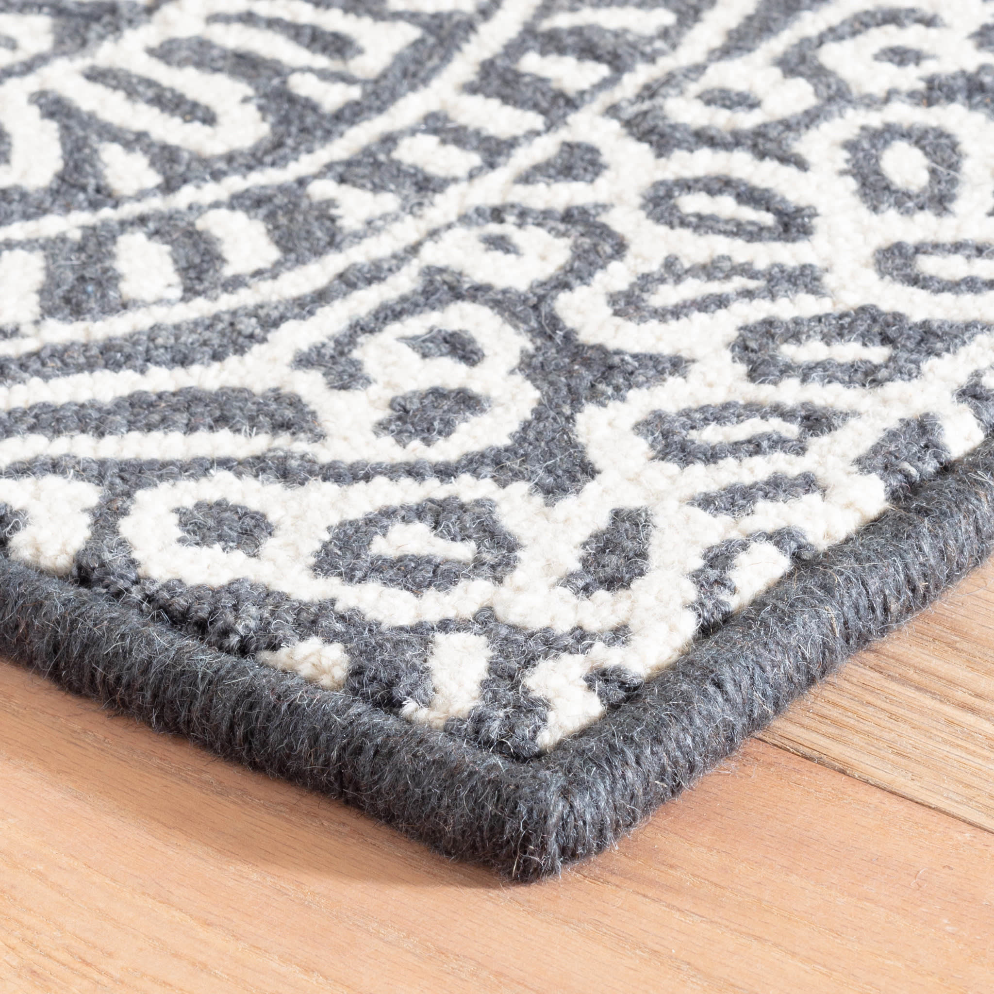 Temple Hand Micro Hooked Wool Custom Rug | Charcoal – Annie Selke