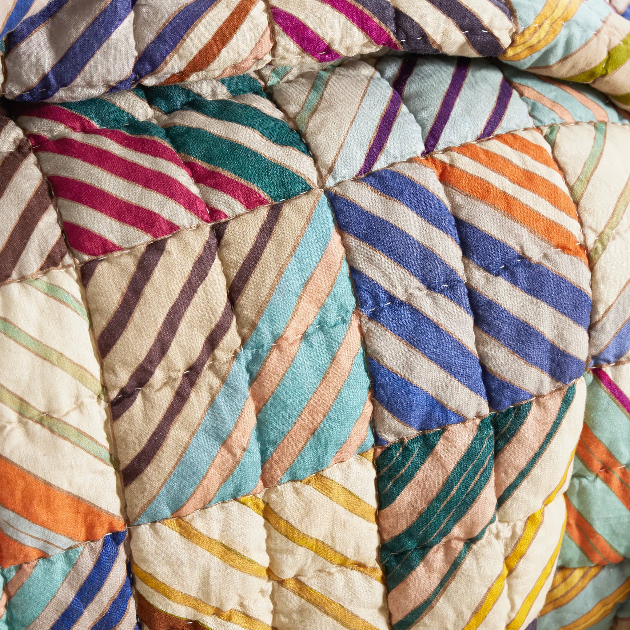 Potter Linen Multi Quilt – Annie Selke