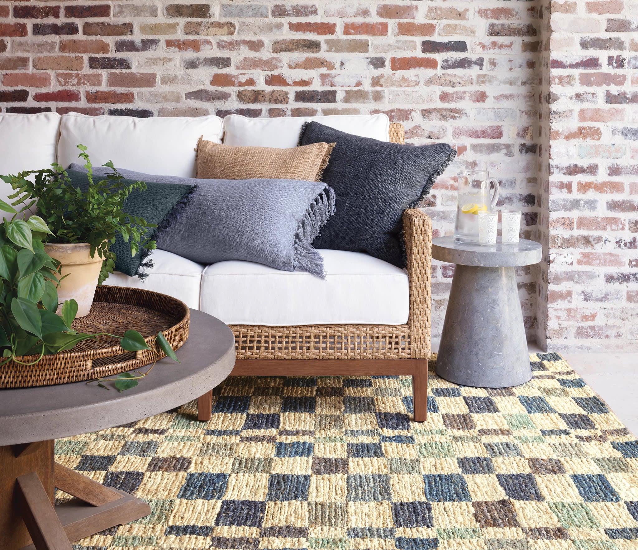 Kirby Handwoven Jute Rug | Blue – Annie Selke
