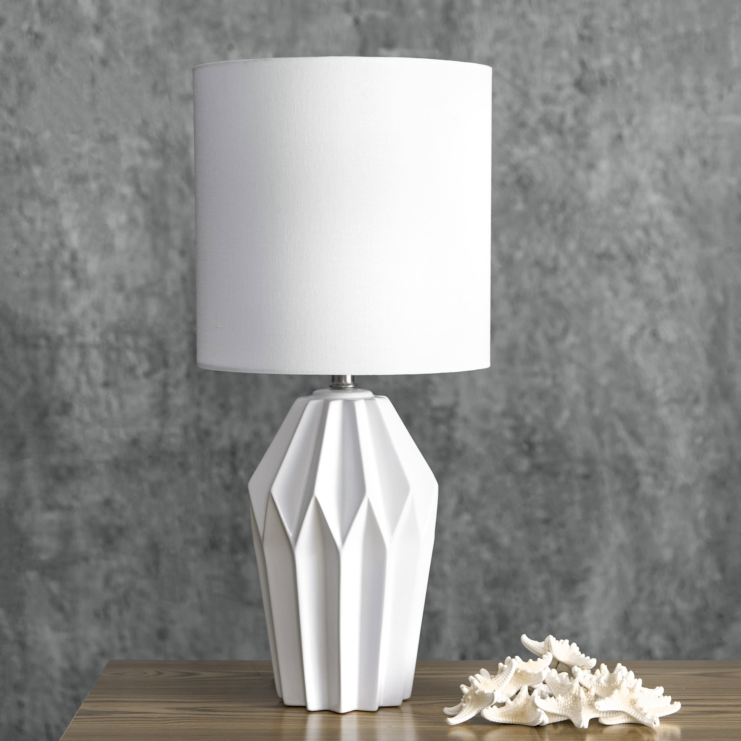 24-inch Cressida Ribbed Ceramic Table Lamp | White – Annie Selke