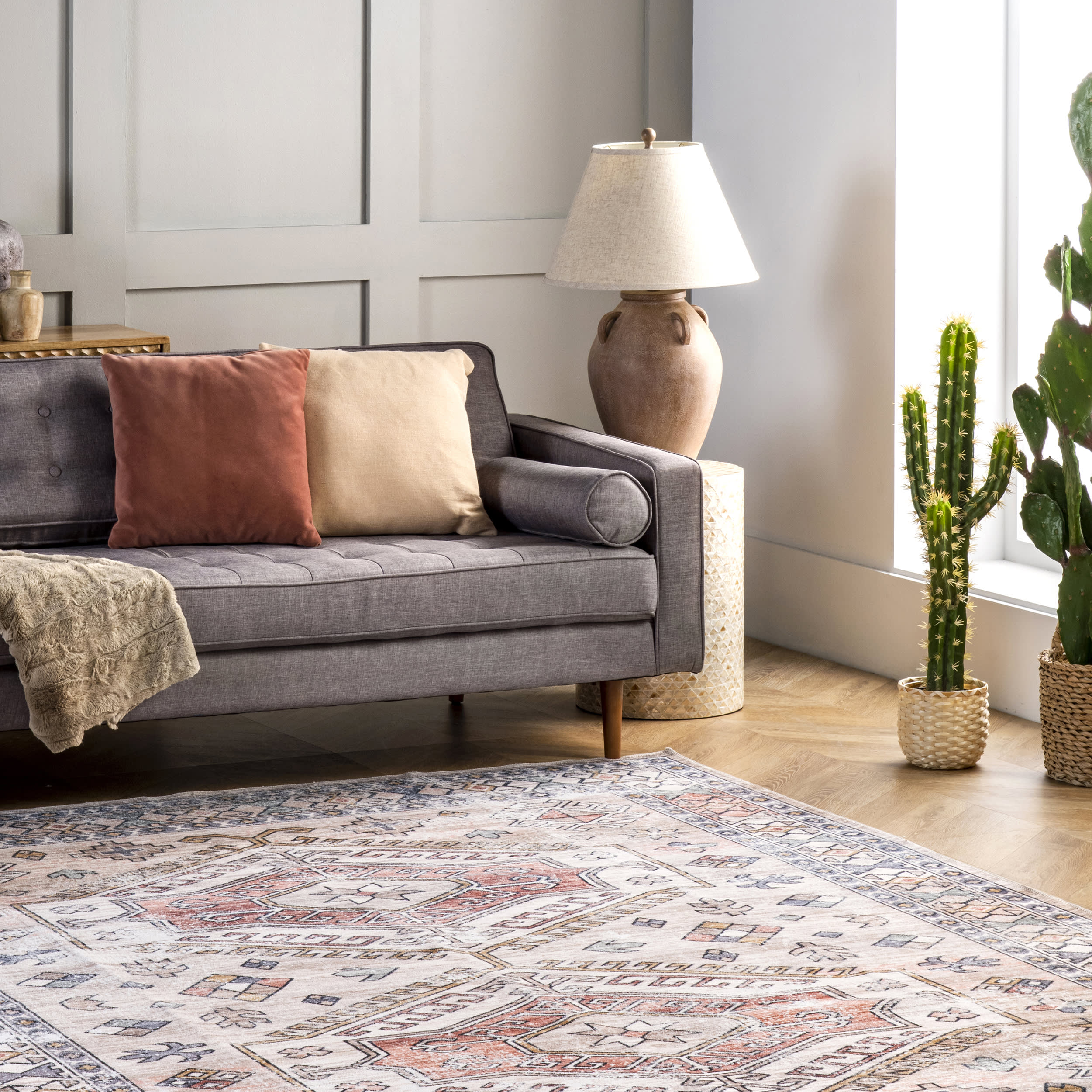 29-inch Vintage Resin Amphora Table Lamp | Beige – Annie Selke