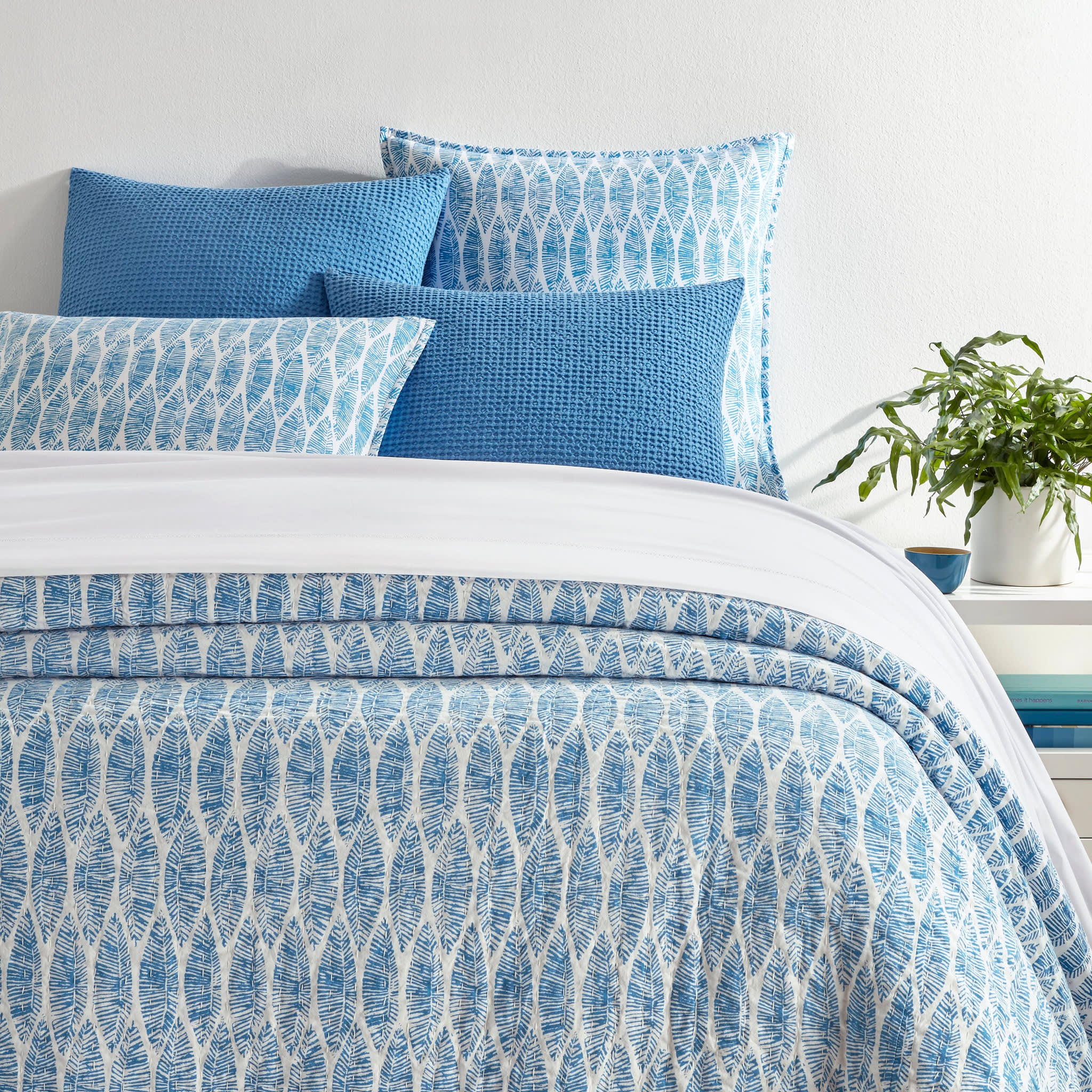 Block Print Patchwork Blue Coverlet – Annie Selke