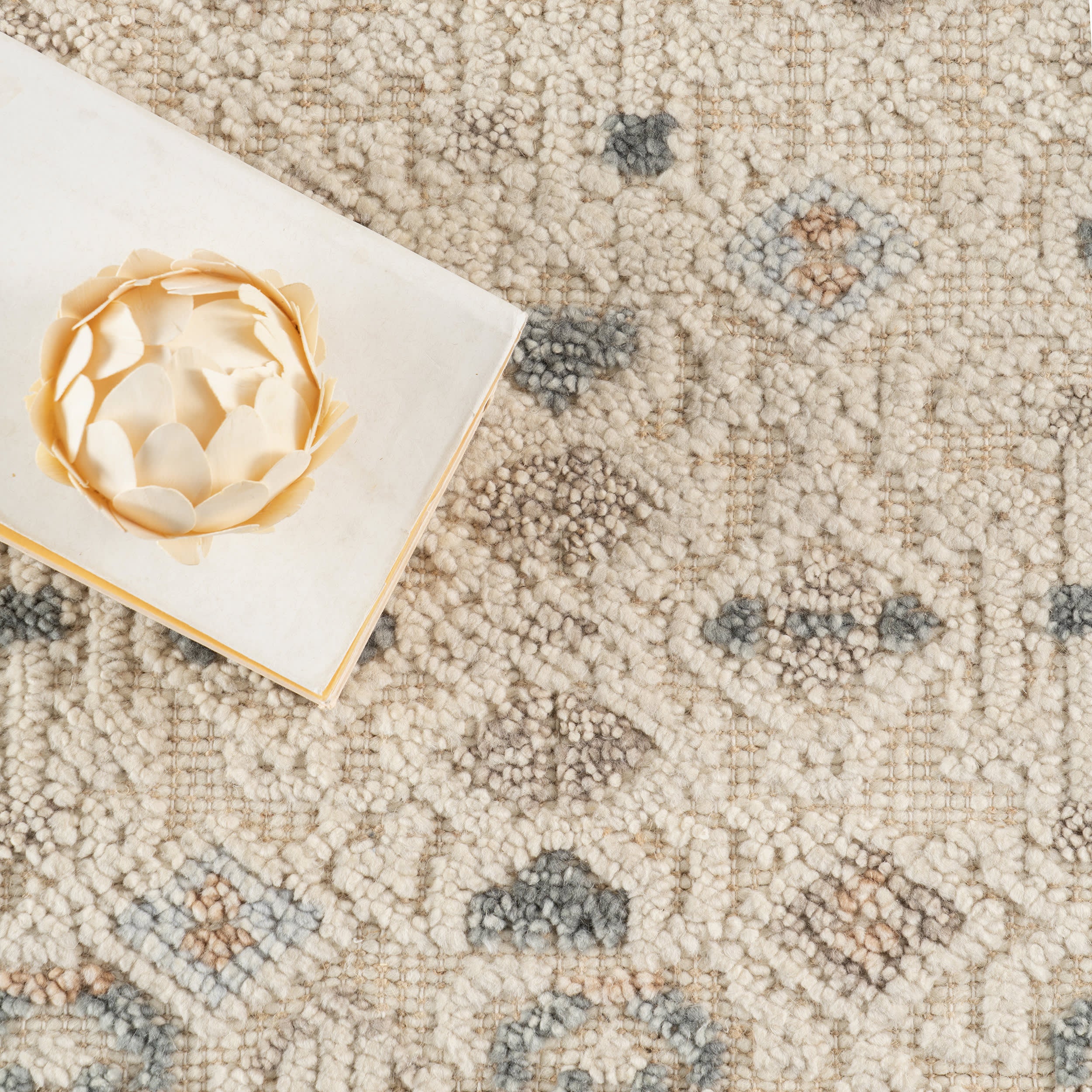 Emory Hand Knotted Wool Rug Swatch | Ivory – Annie Selke