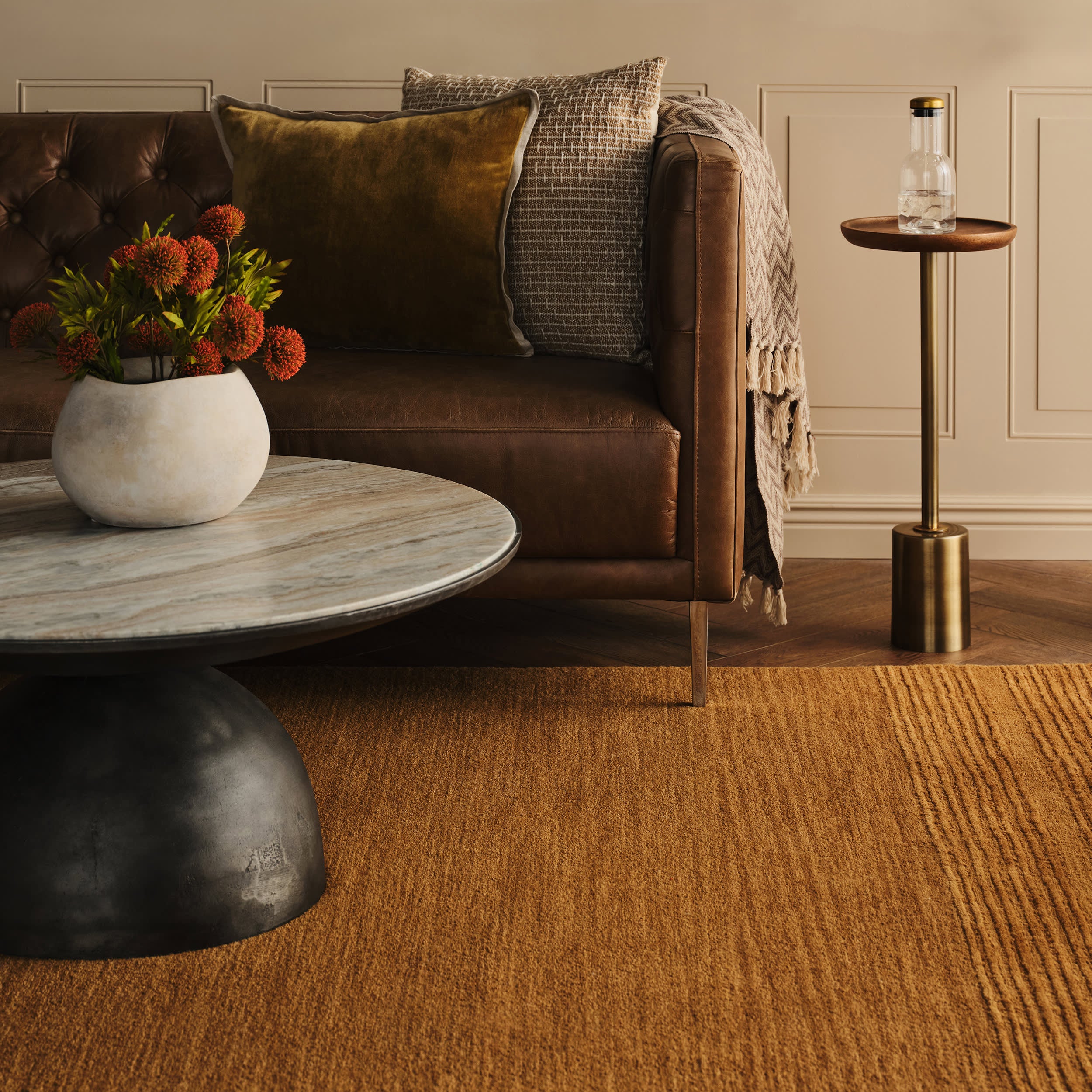 Cotina Modern Bordered Handmade Wool Rug | Tan – Annie Selke