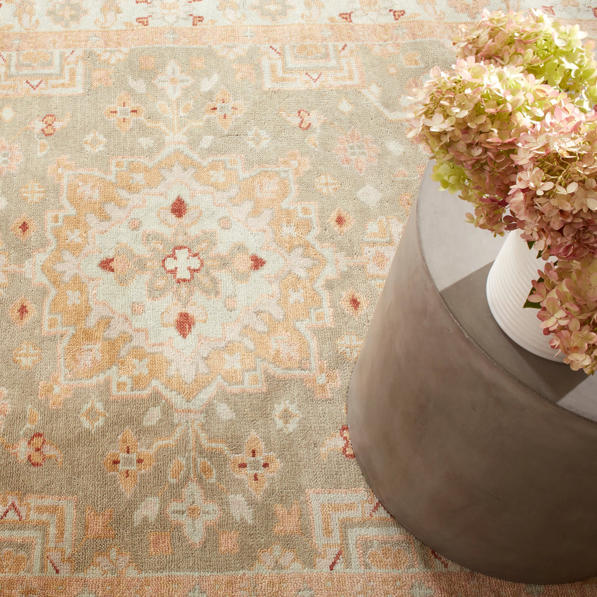 Kendra Hand Knotted Wool Rug | Sky – Annie Selke