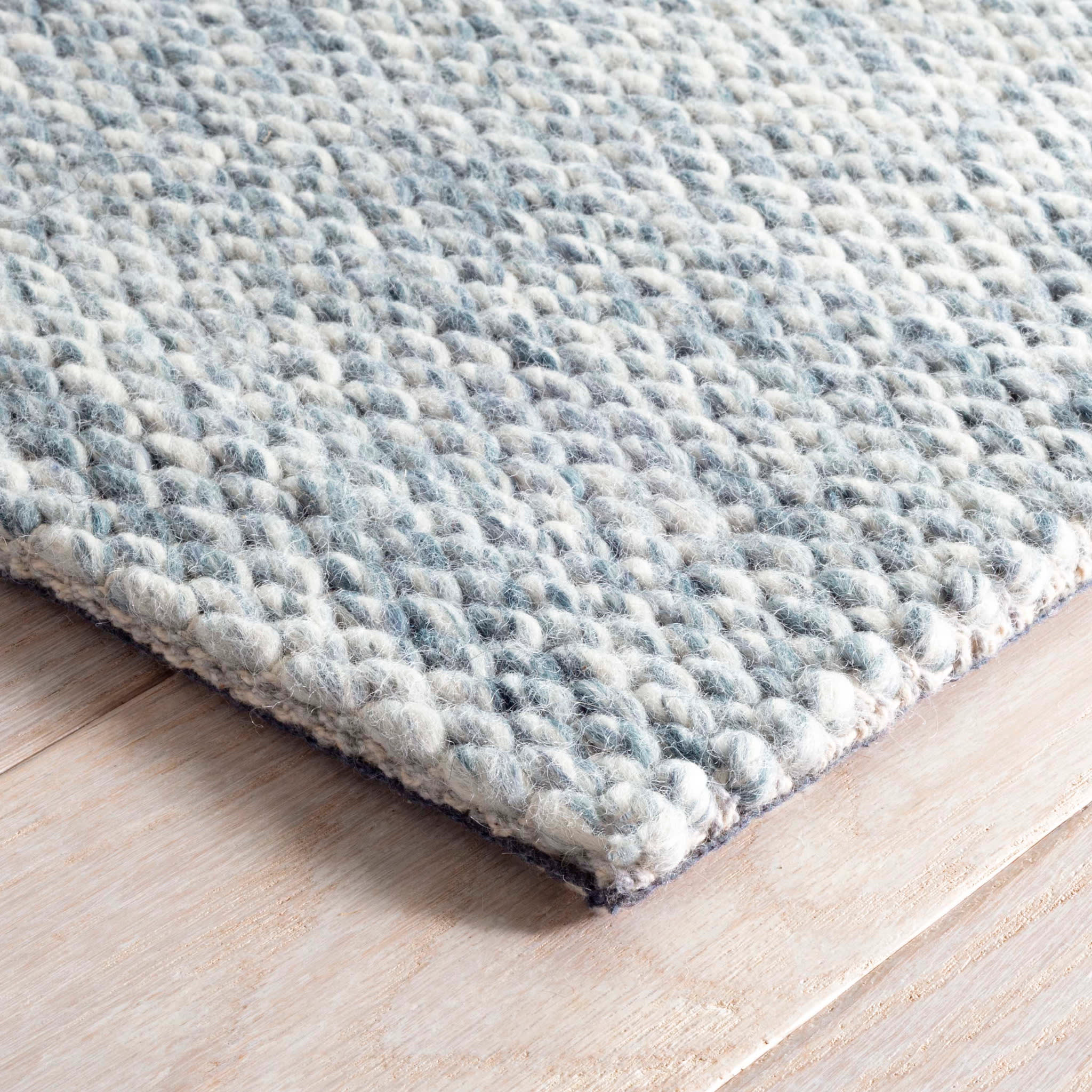 Loggia Handwoven Wool Rug | Sky – Annie Selke
